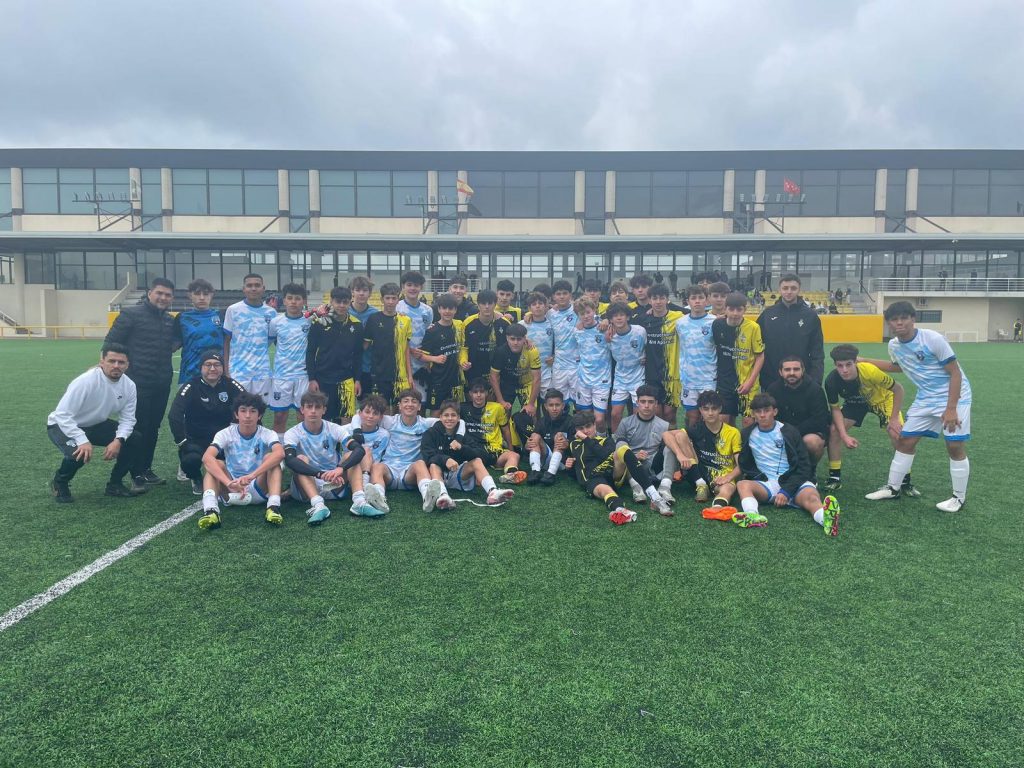 El Chopo le abre sus puertas a la academia costarricense Fútbol ...